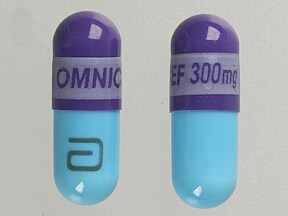 Pill Finder: OMNICEF 300 mg a Purple Capsule-shape - Medicine.com