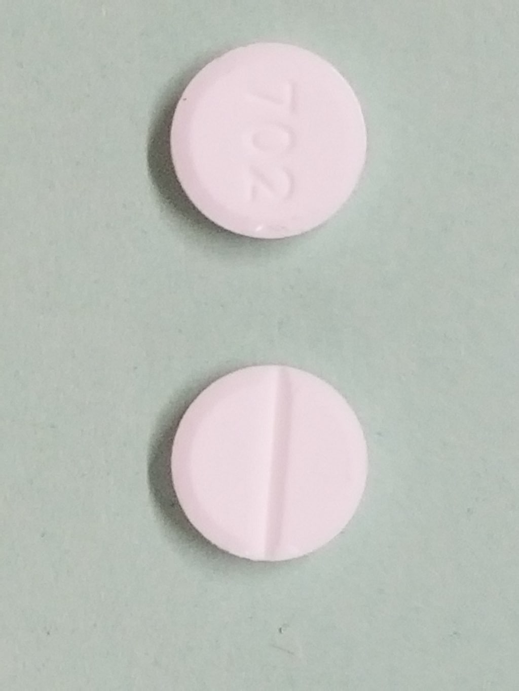 Pill Finder: 702 White Round - Medicine.com