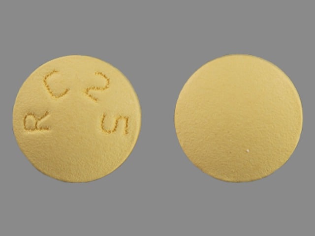 Pill Finder: RC25 Yellow Round - Medicine.com